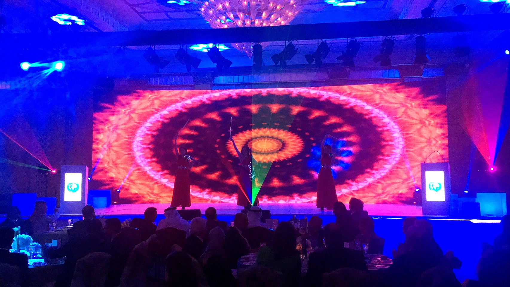 LASER STRING TRIO FOR THE KNOWLEDGE SUMMIT - 2ID EVENTS